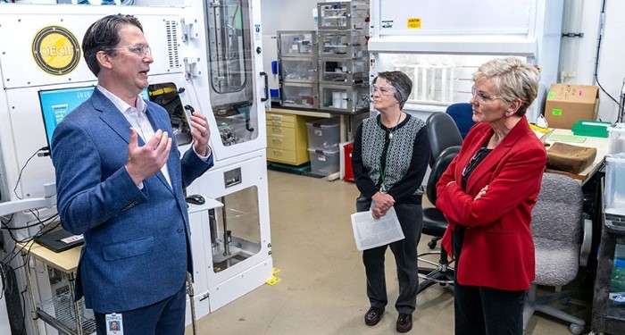NREL Researchers Achieve Record 27% Efficiency in GaAs Solar Cell via ...